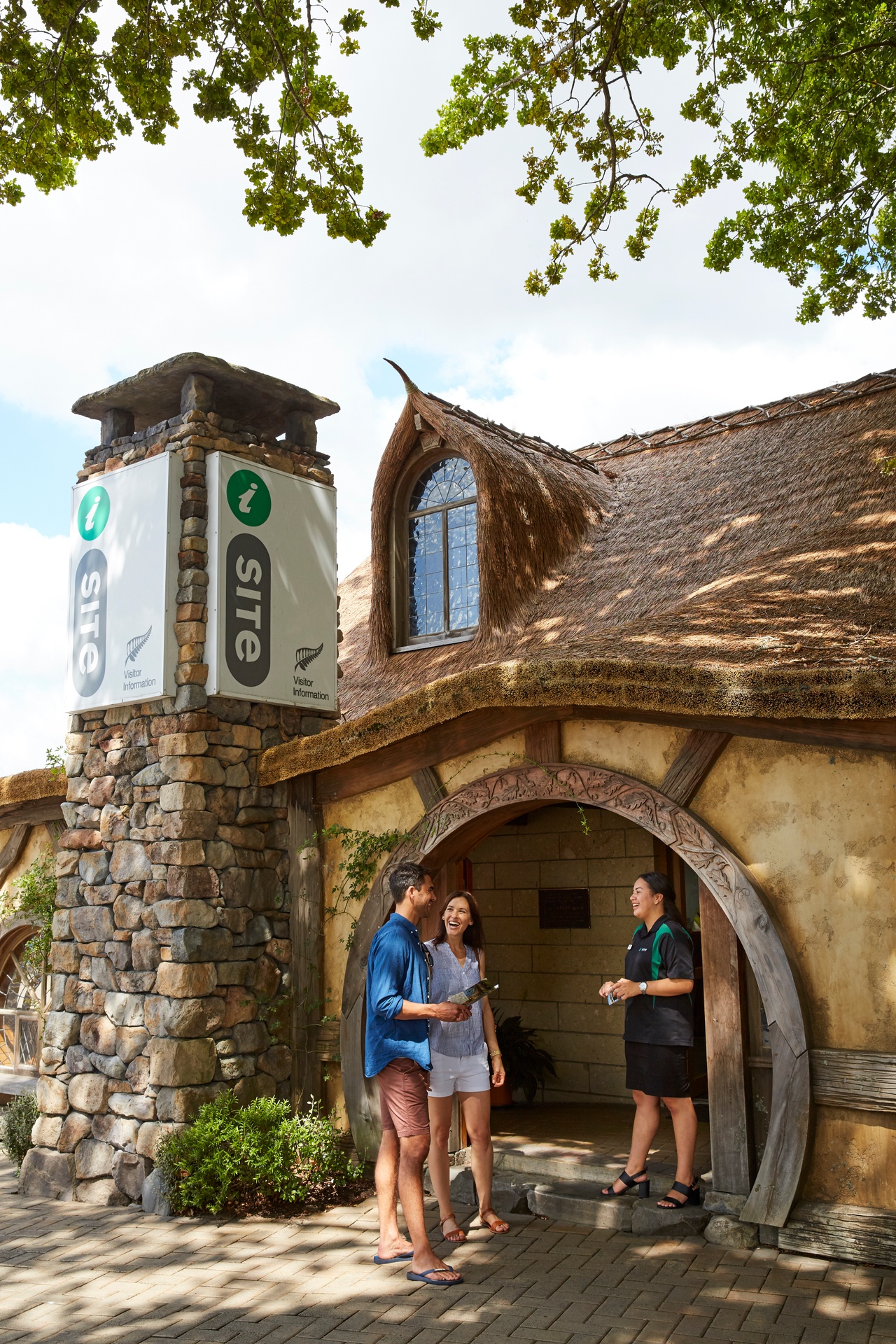 Aotearoa New Zealand isite Touring Map » VisitorPoint